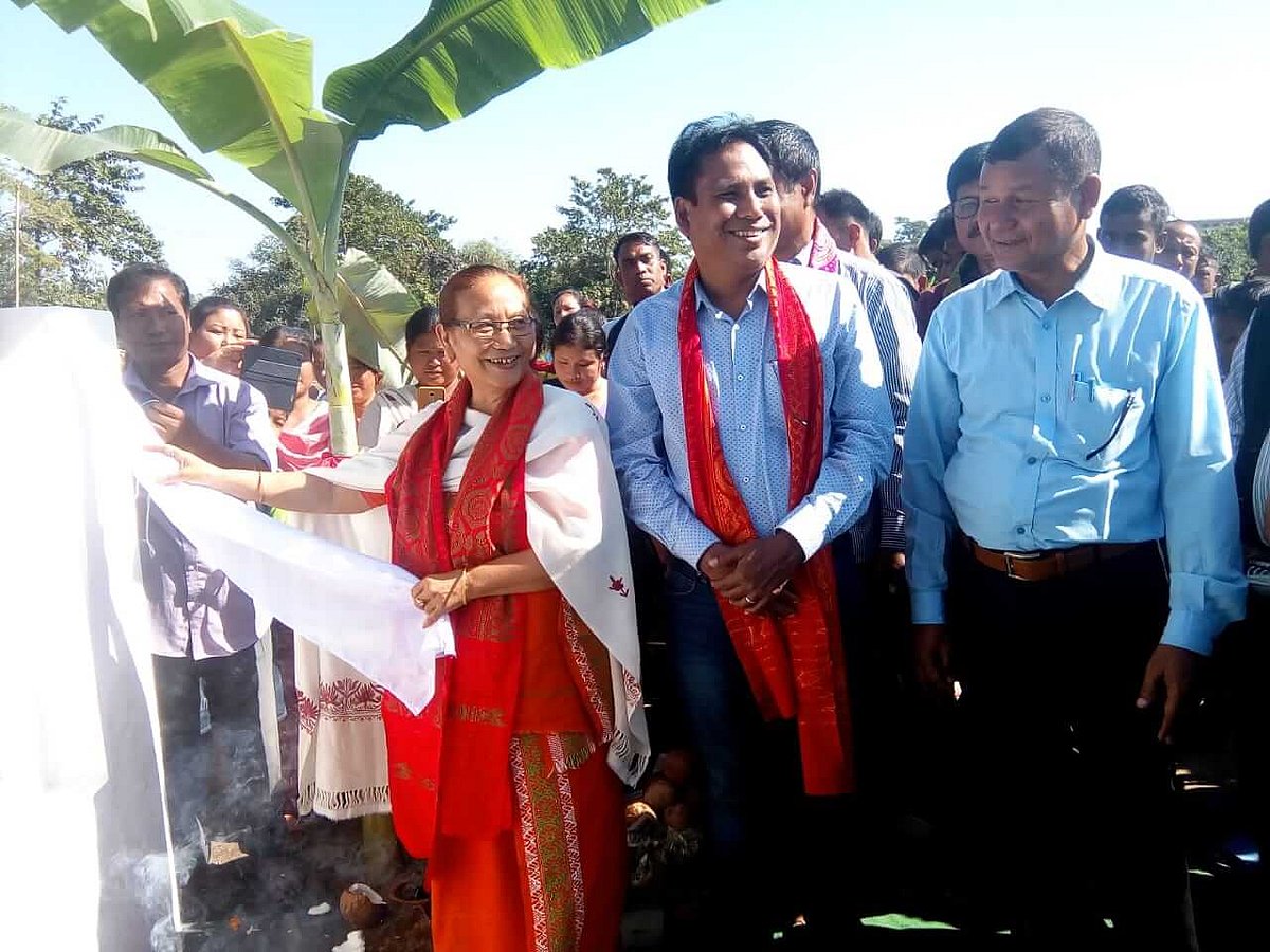 Pramila Rani Brahma lays foundation stone of RCC bridge over Loonga River