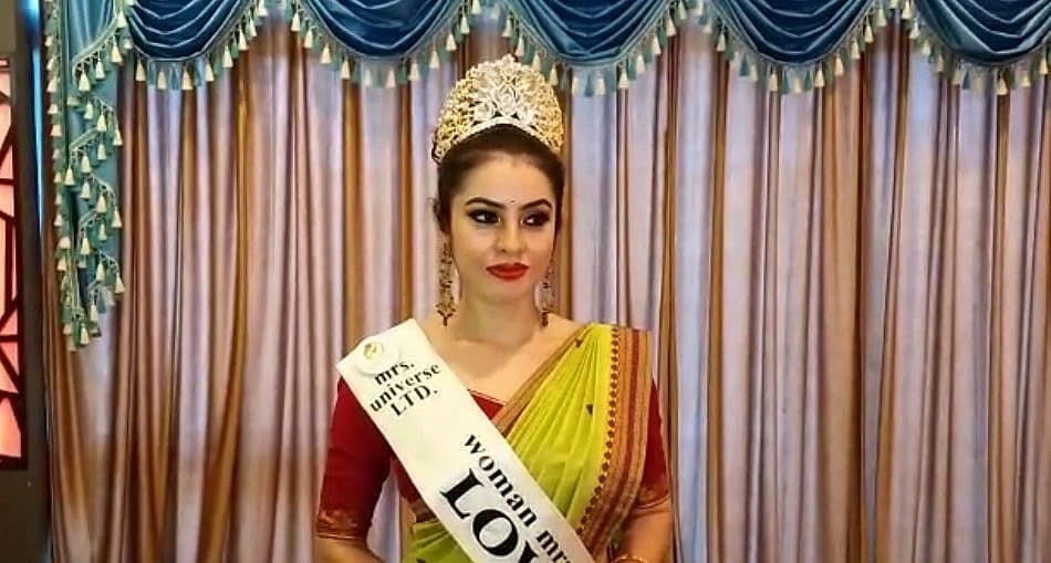 BTC IGP's Wife Smita Deb won prestigious title of Mrs Universe Lovely ...