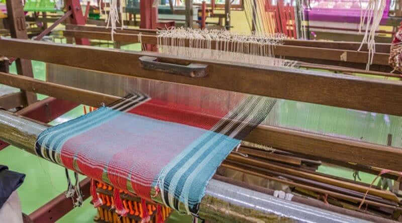 Handloom & Textile Centres Gasping For Life!