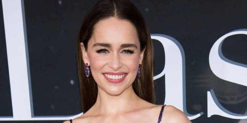Is queen of dragons Emilia Clarke in India?