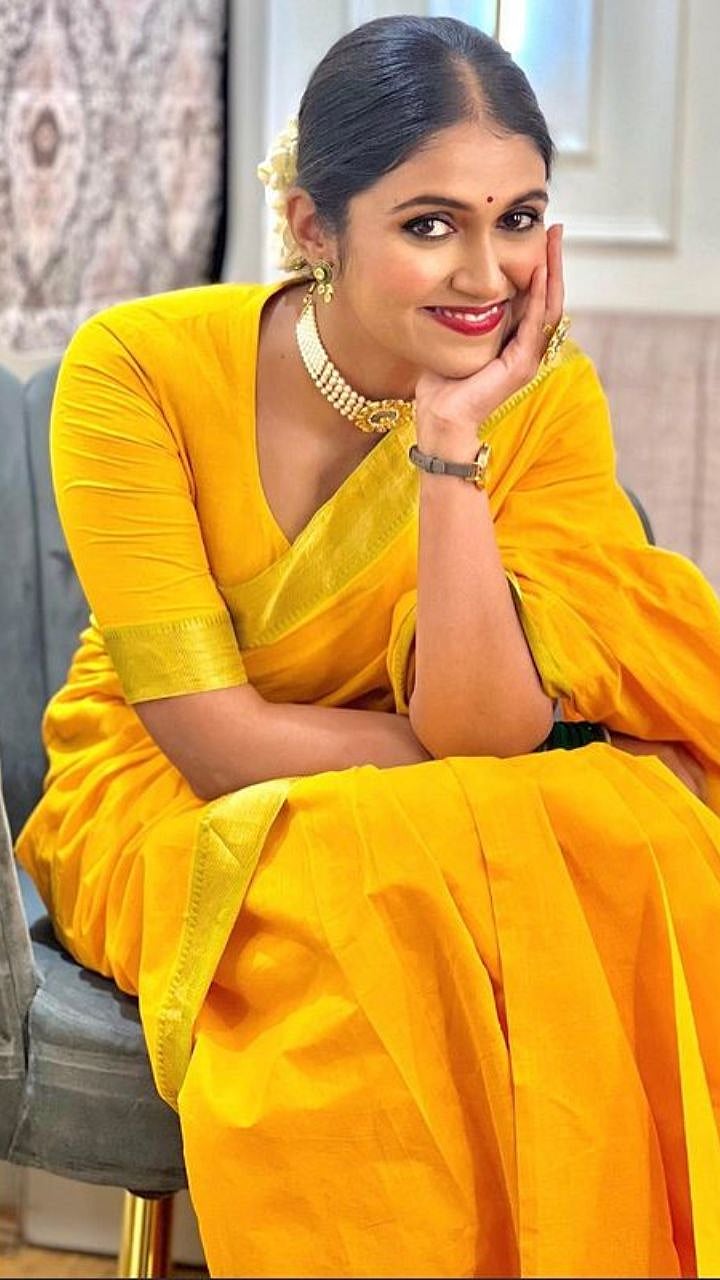 रिंकूचे पिवळ्या साडीतले निखळ सौंदर्य! | marathi actress Rinku rajguru ...