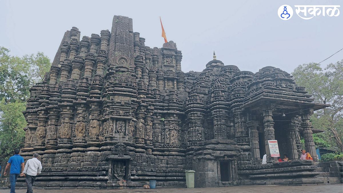 ambarnath lord shiva temple significance history making| अंबरनाथचं भव्य ...