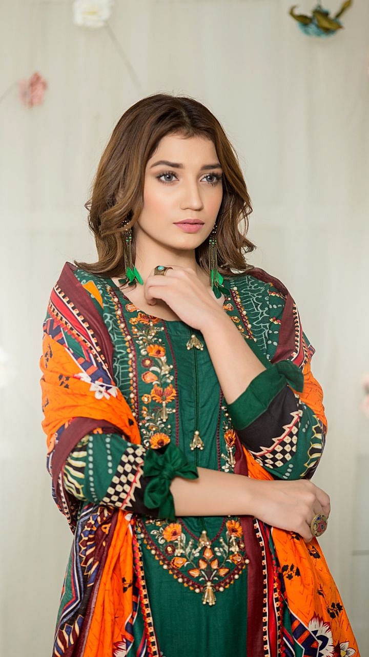 why pakistani women are so beautiful| pakistani girls and women beauty ...