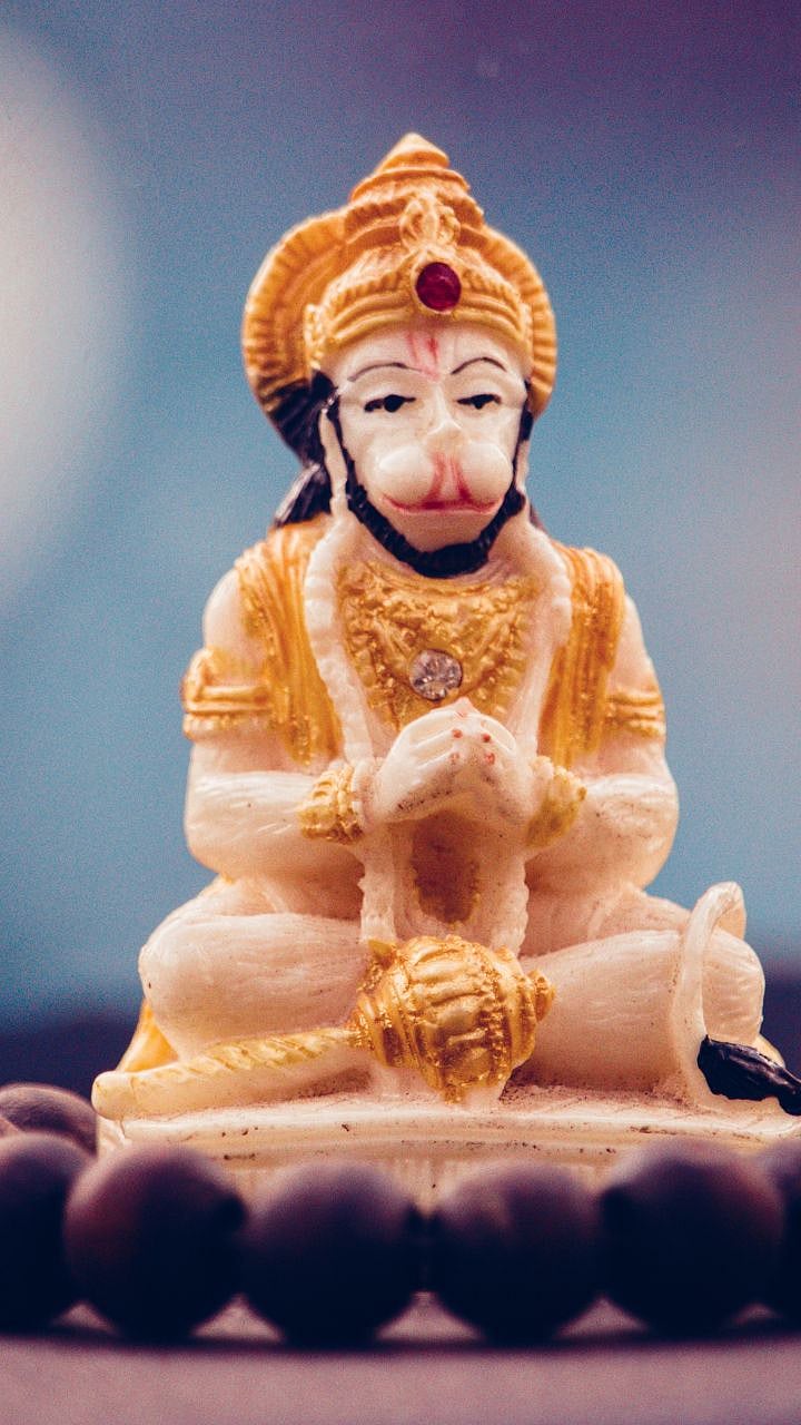 Hanuman Chalisa dos and don'ts : हनुमान चालीसाचे पठण करताना 'या' गोष्टी ...