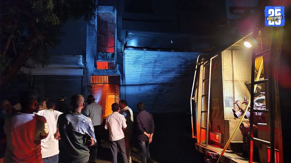 Fire Accident : पाचोड येथे विजेच्या शॉर्ट सर्किटने पीव्हीसी पाईपच्या ...