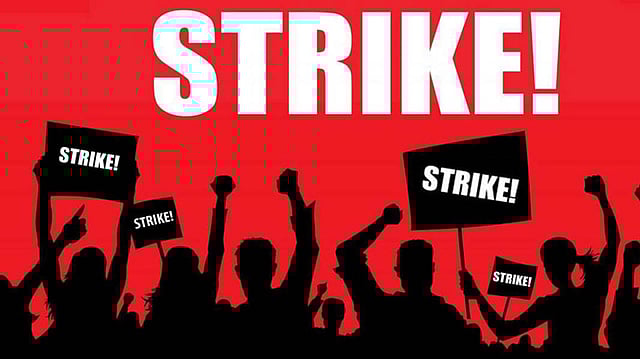 Employee Strike : संपात सहभागी कर्मचाऱ्यांना जिल्हाधिकाऱ्यांकडून नोटीस