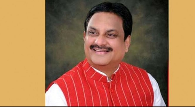 सेना, काँग्रेस, शिवसंग्राम, स्वाशेसं असा राजकीय फेरफटका मारणारे सुबोध ...