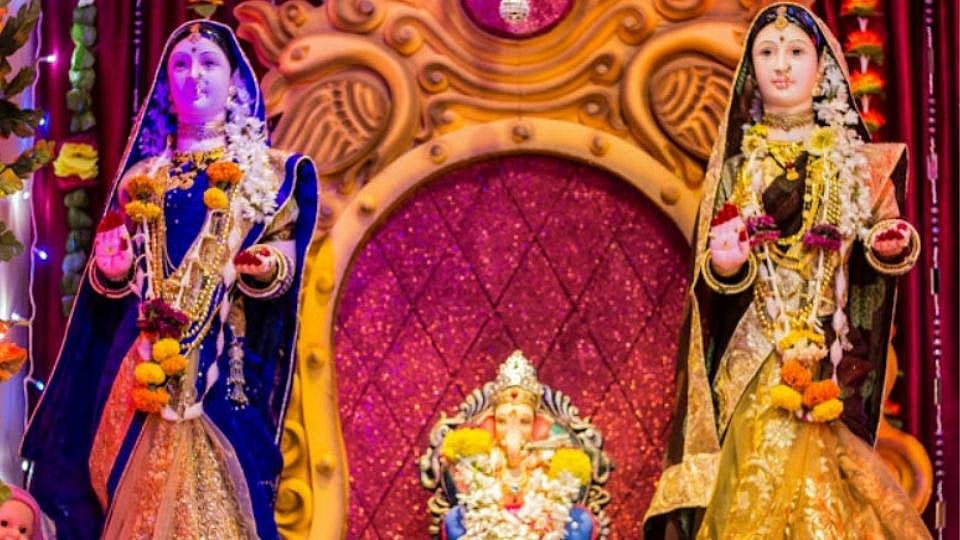Gauri Avahana 2021 गौराई पूजन...अन्‌ चाळकरी भक्तजन