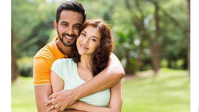 Married Life Tips: बायकोला खुश करायचंय, या ट्रिक्स फॉलो करा 'बात बन जायेगी'