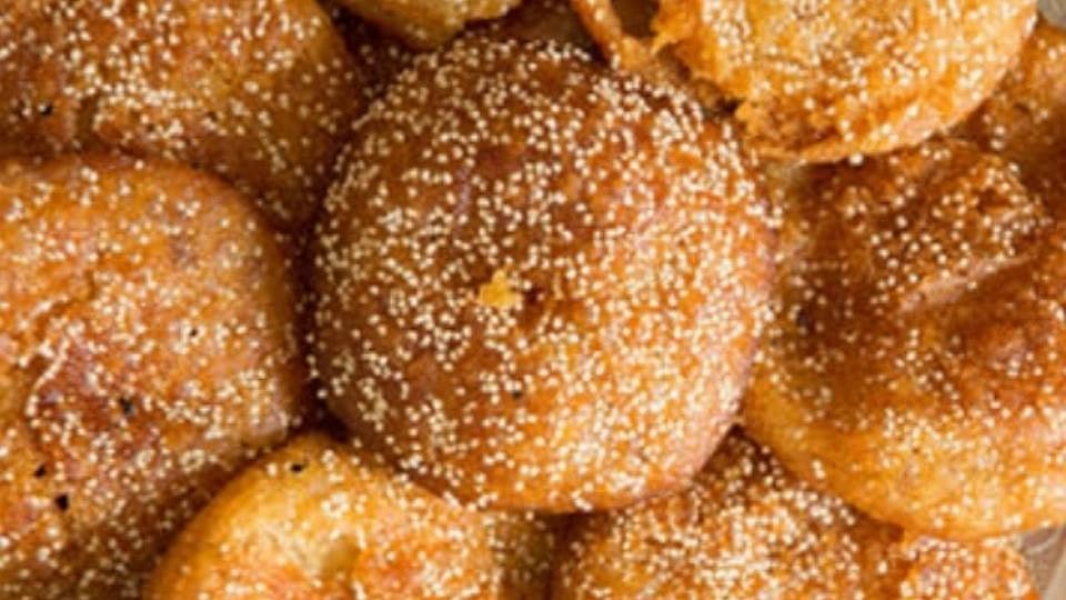Diwali Festival 2021: खुसखुशीत जाळीदार अनारसे, वाचा रेसिपी
