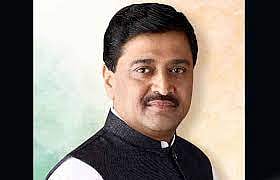 Nanded : मराठा आरक्षण आंदोलनाचा पाणी सोडण्याशी काय संबंध; अशोक चव्हाण