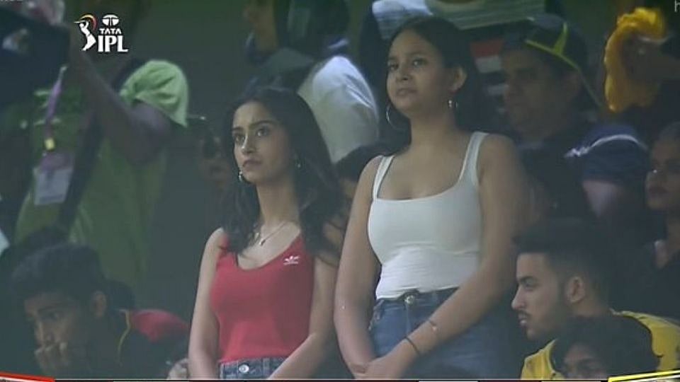 IPL 2022: 'कॅमेरामनने बनवले 'या' मुलीचे करियर; RCB गर्ल रातोरात झाली ...