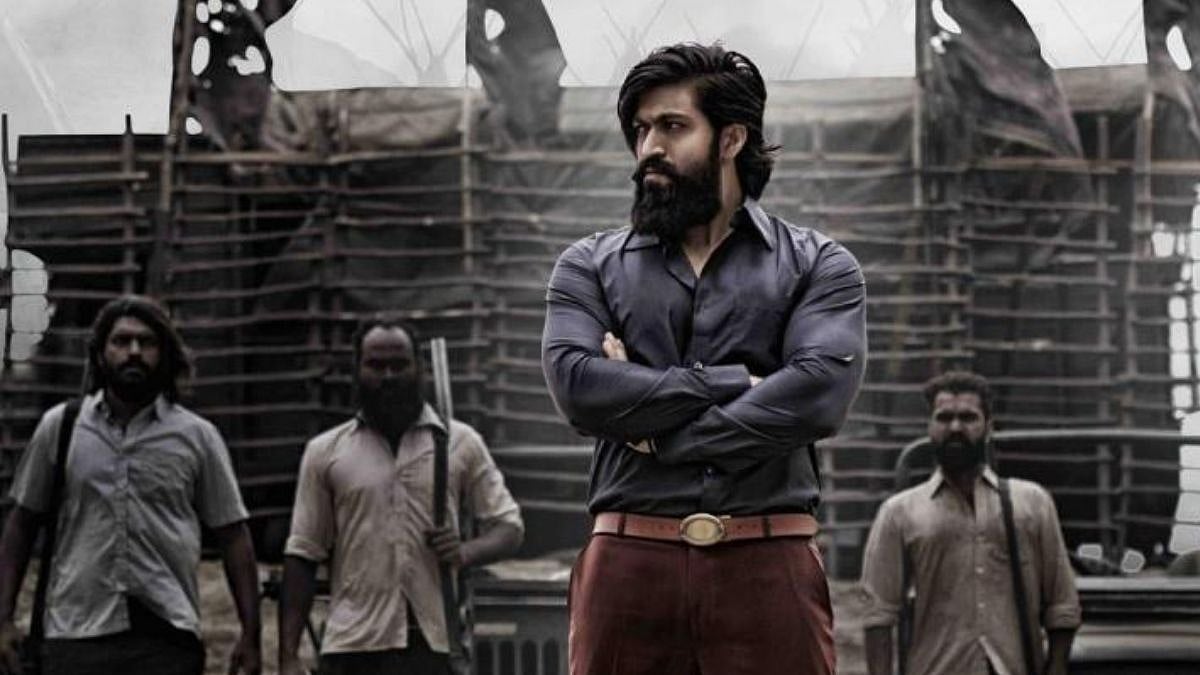 KGF स्टार यशच्या आणखी एका चाहत्याचा मृत्यू! कर्नाटकात भेटण्याचा प्रयत्न ...