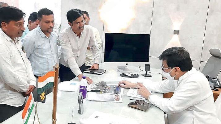 नांदेड : भूमिगत विद्युतवाहिन्यांच्या कामाला प्राधान्य