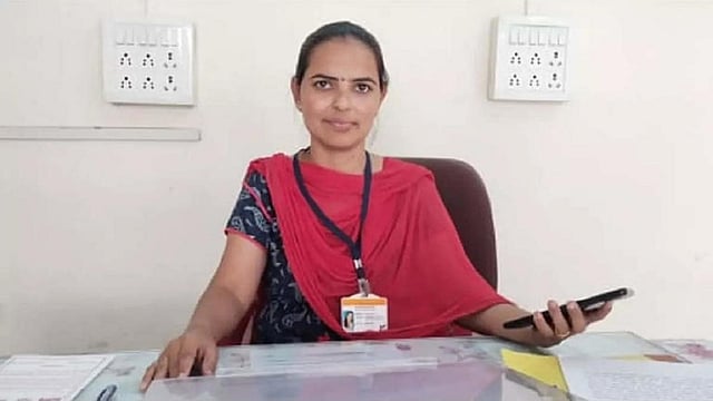 Beed | नायब तहसीलदारावर कोयत्याने प्राणघातक हल्ला, केज तहसीलमधील घटना