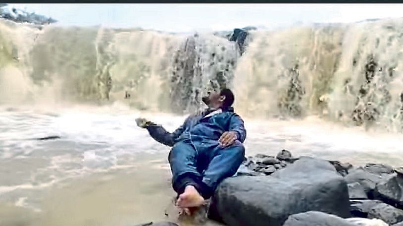 हिंगोली जिल्ह्यातील १८ प्रकल्प तुडुंब