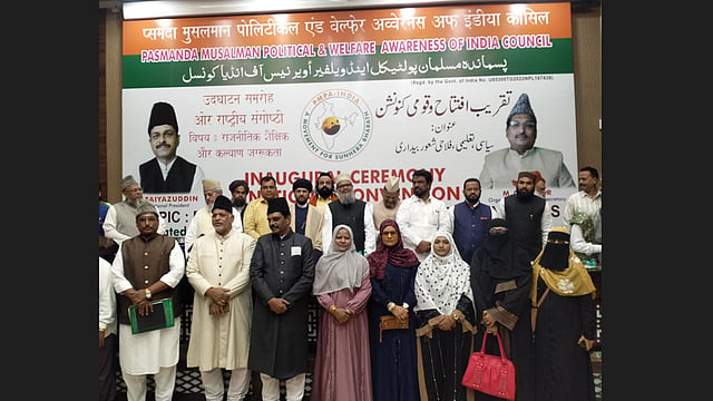 आश्वासने प्रत्यक्ष पूर्ण करणाऱ्या उमेदवारांनाच निवडून देण्यासाठी मतदान ...