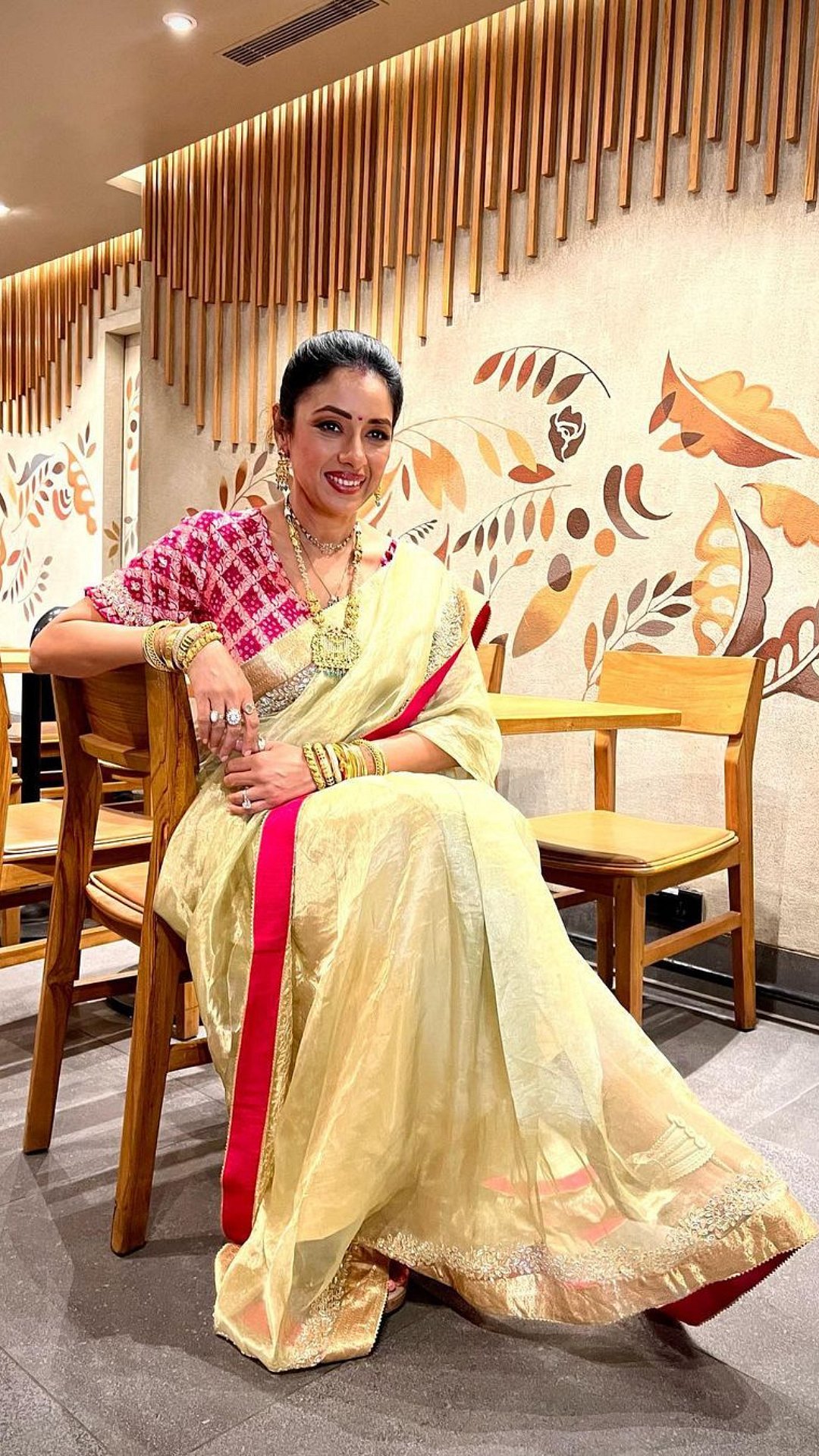 Rupali Ganguly : रुपालीची साडी आणि त्यातलं तिचं मराठमोळ सौंदर्य...