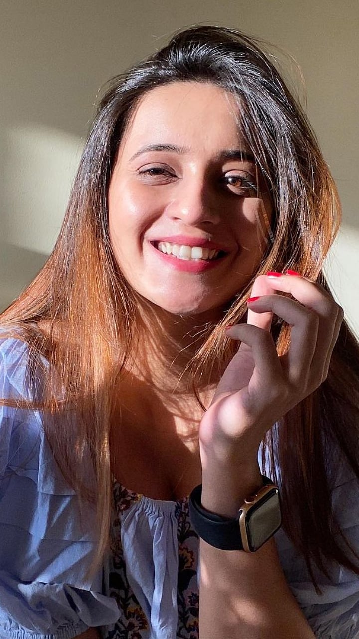 Shivani Surve : तू जीवाला गुंतवावे...