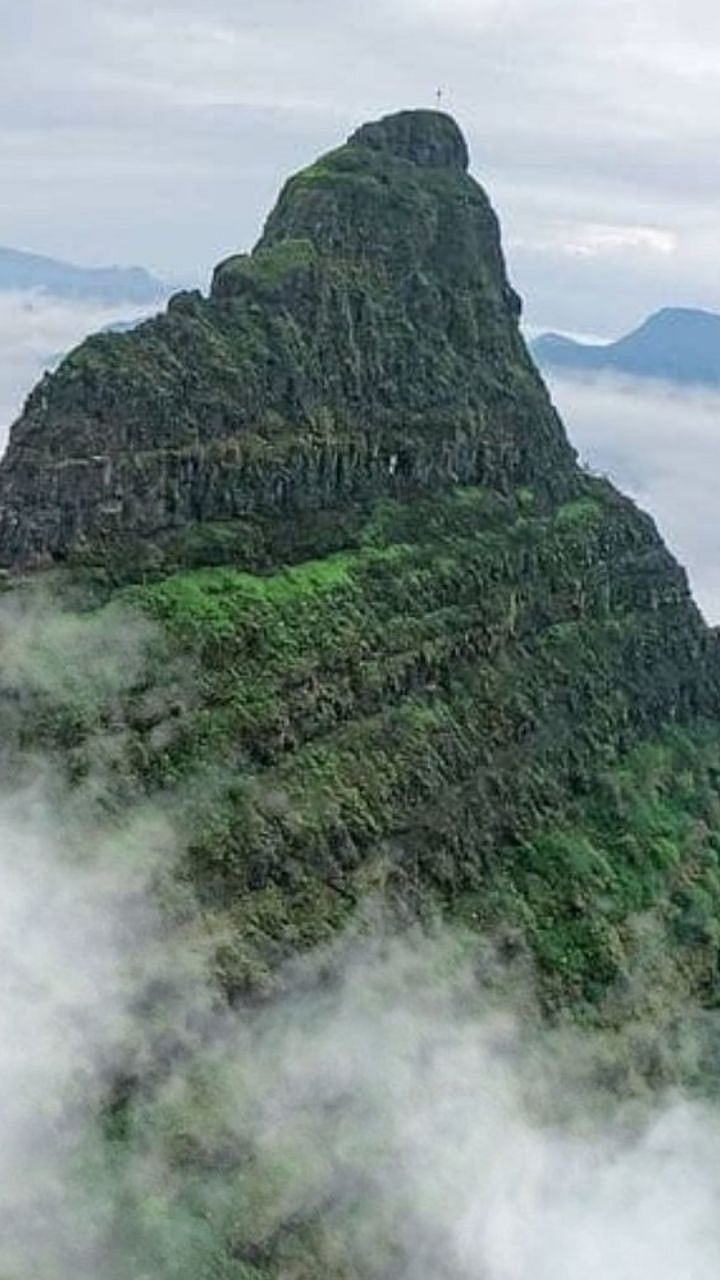 गगनाला भिडणारा लिंगाणा : एक स्वर्गानुभव