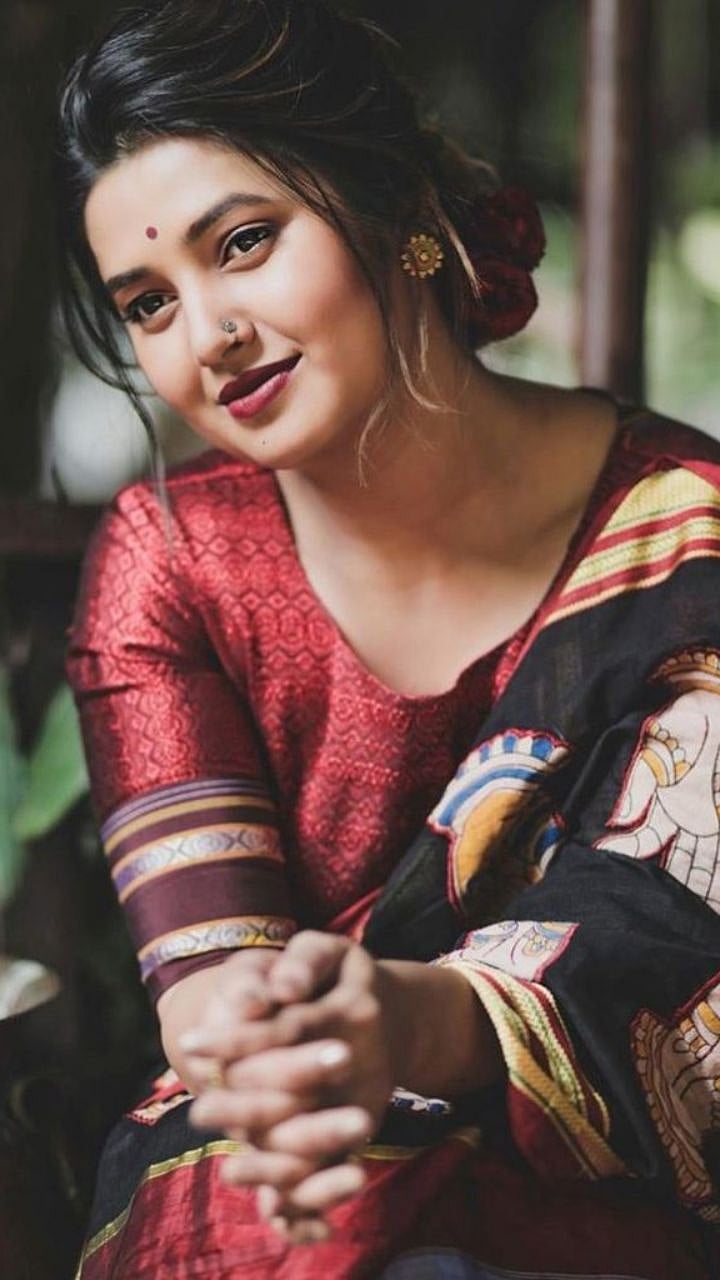 Marathi Girls : मुलांना मराठी मुलीच का आवडतात?