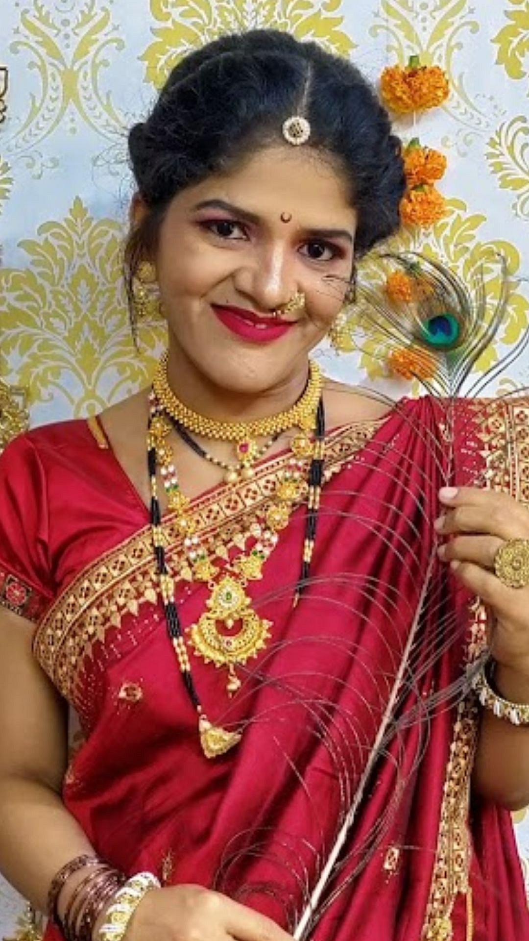 Komal Om Sawale : मितभाषी कोमल कशी बनली युट्यूबस्टार?