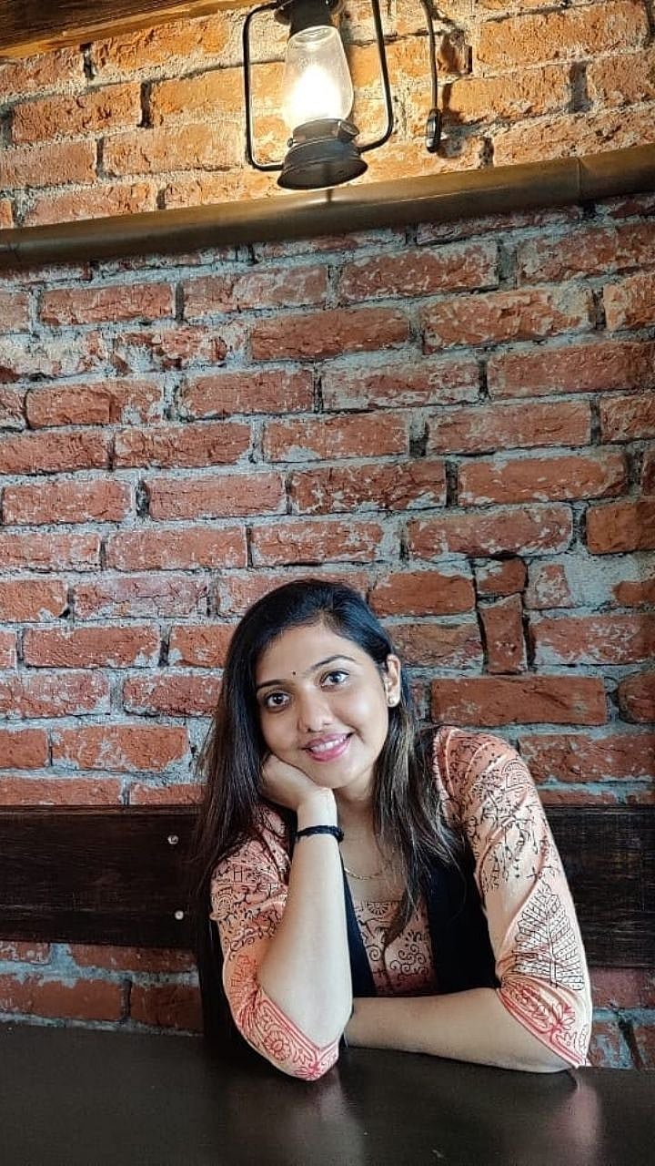 Shrushti Deshmukh : म्हणून आयएस झाली सृष्टी, वाचा तिचं सक्सेस सीक्रेट l ...