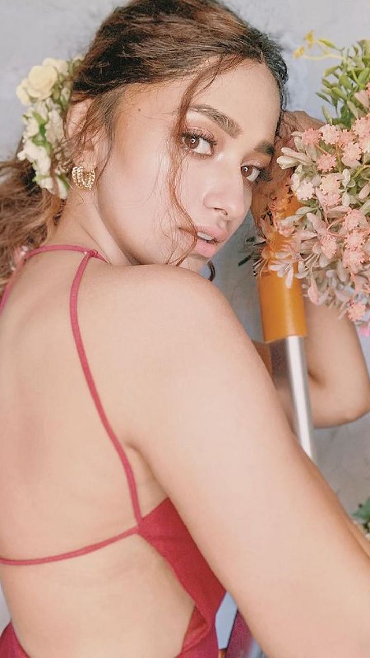 Jiya Shankar: जिया दिसते जणू केवड्याचं पान...