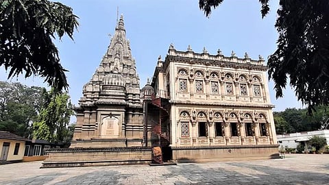 Mahadaji Shinde Chatri : पुणे परिसर दर्शन : महादजी शिंदे छत्री