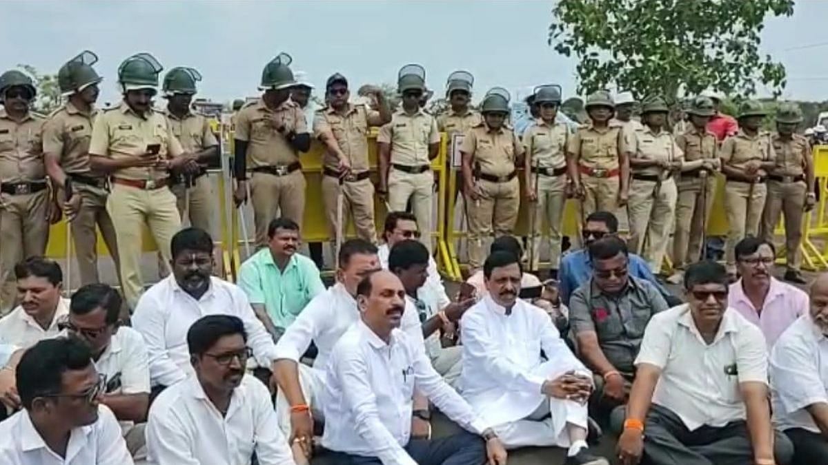 Refinery Project Barsu Ratnagiri: आंदोलनकर्त्यांना पाठवलेल्या नोटिसा ...