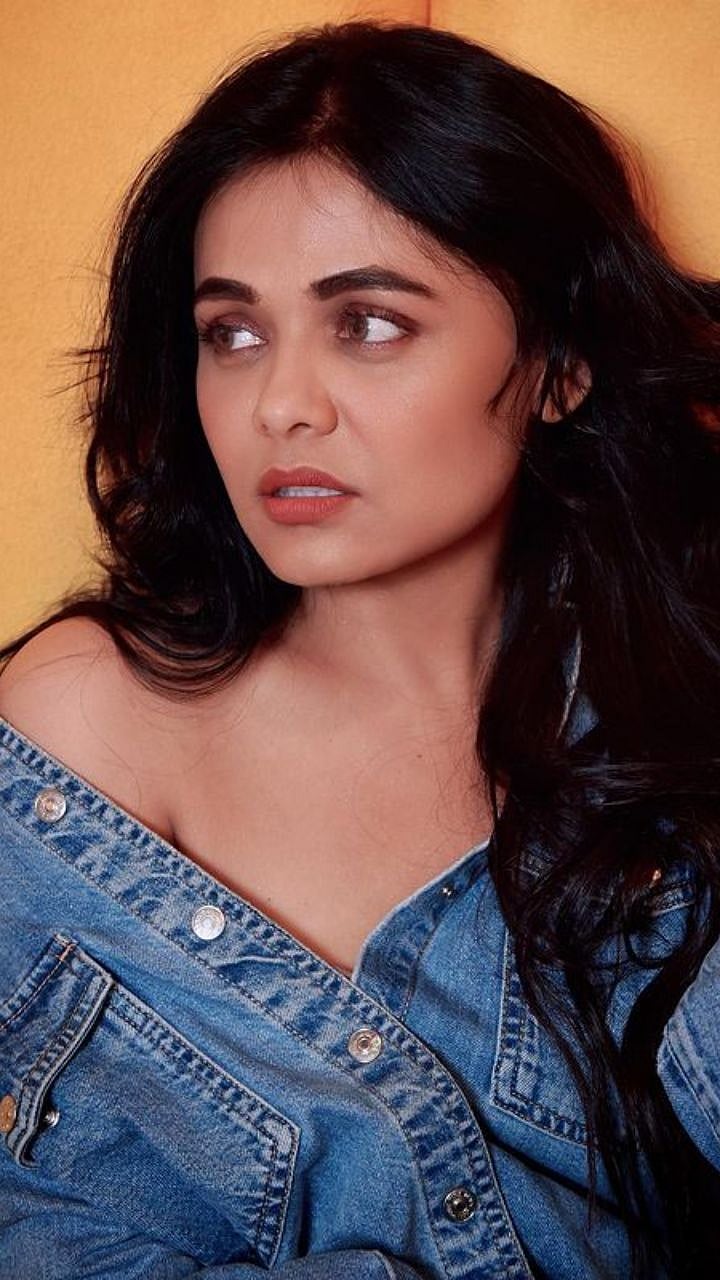 Prarthana Behere प्रार्थनाच्या हॉट फोटोंना तोड नाय राव..