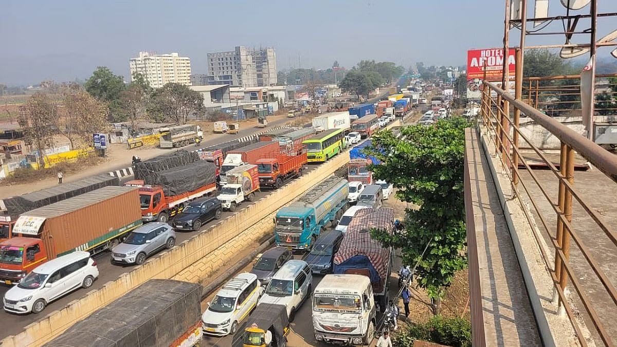 Weekend चा प्लान करताय? मग, पुणे-बंगळुरु महामार्गावर 'अशी' आहे स्थिती ...