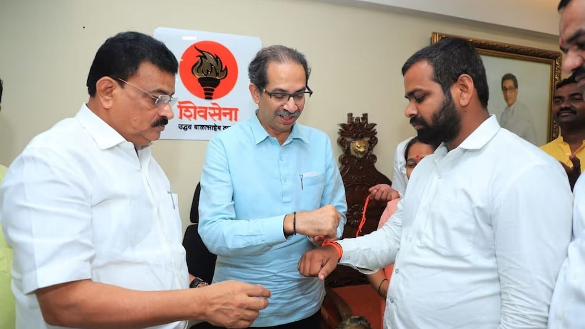 Shivsena News: CM शिंदेंच्या ठाण्यात भाजपला खिंडार! पदाधिकाऱ्यांचा ...