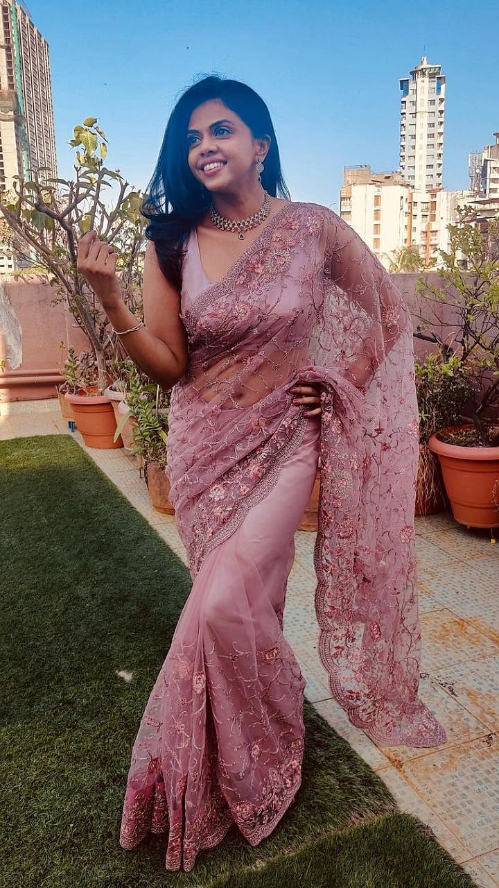 मन झालं धुंद बाजिंद ललकारी गं: Rutuja Bagwe