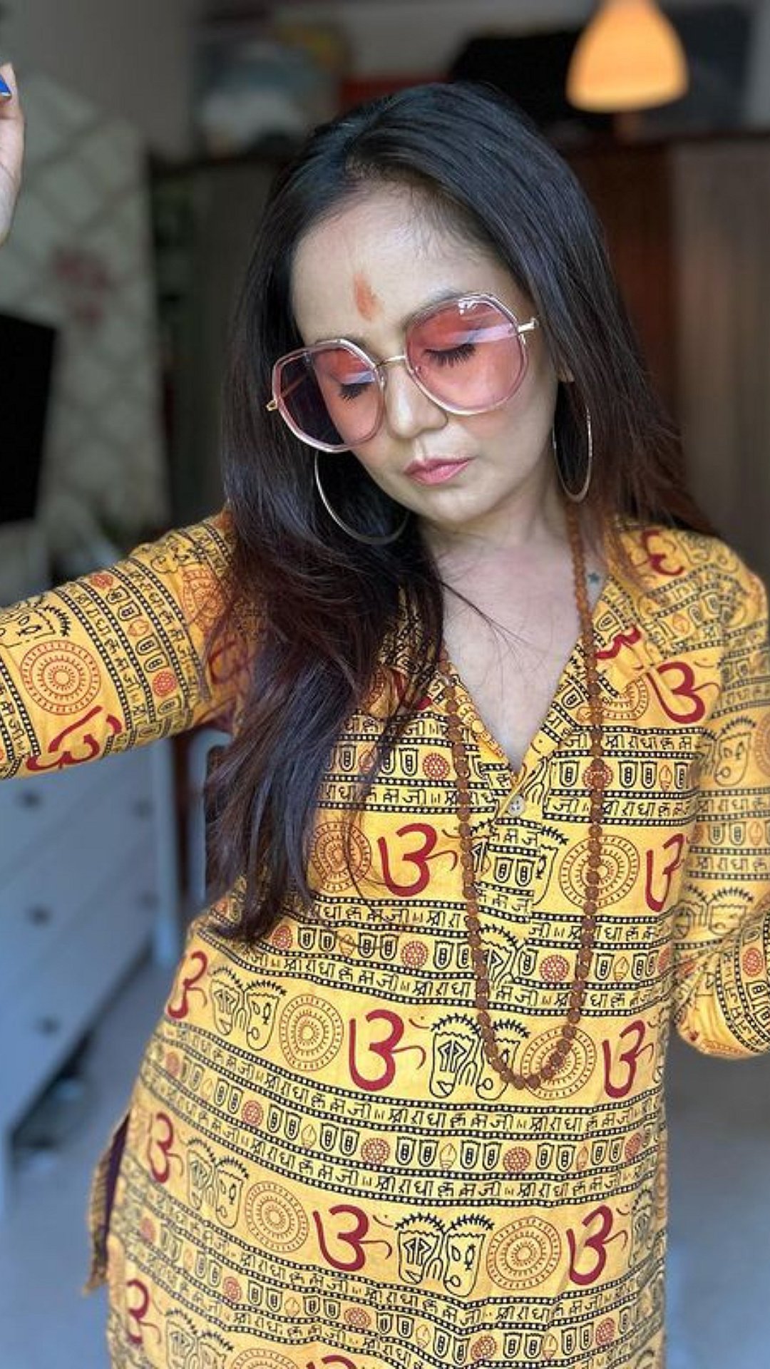 Roopal Tyagi : हरे राम हरे कृष्णा...पाहा रुपलचा नविन लूक...