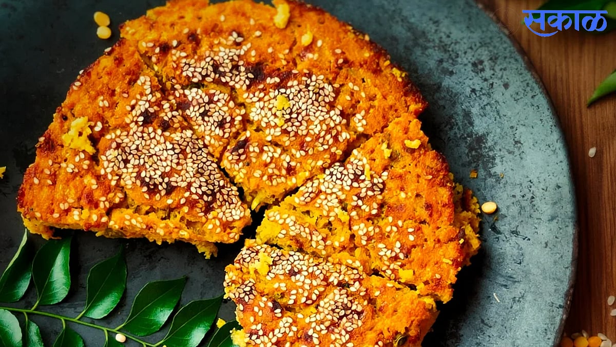 Handvo recipe : नाश्त्यासाठी ट्राय करा गुजरातचा फेमस हांडवा, रेसिपी आहे ...