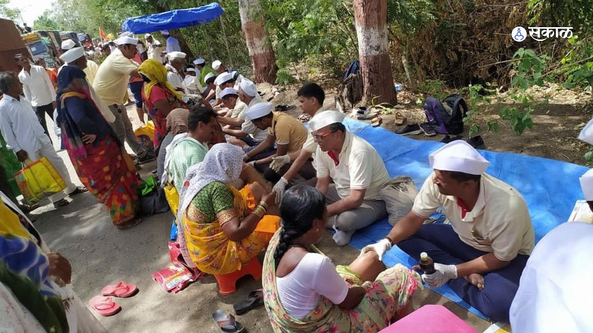 Ashadi Wari 2023 : माऊलींची पालखी वेळापूर मुक्कामी