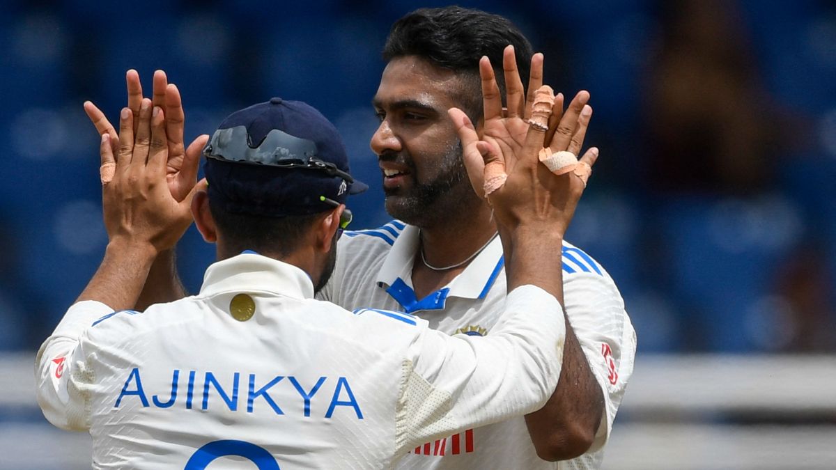 WI vs IND 2nd Test : चौथ्या दिवशी रोहित, सिराजसह पावसाचेही थैमान तरी ...