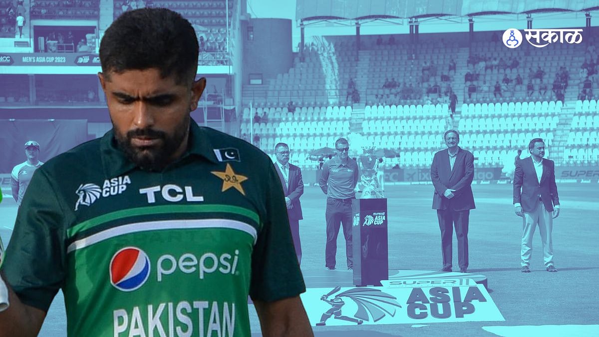 Babar Azam : पाकिस्तानसाठी बाबर आझम झुंजला मात्र चाहत्यांनी केली मोठी ...