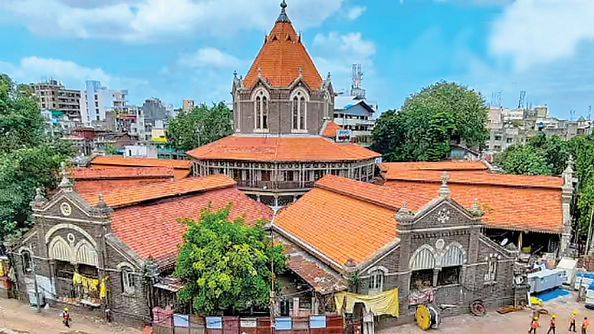 महात्मा फुले मंडई anjali kalamdani writes mahatma phule mandai pune