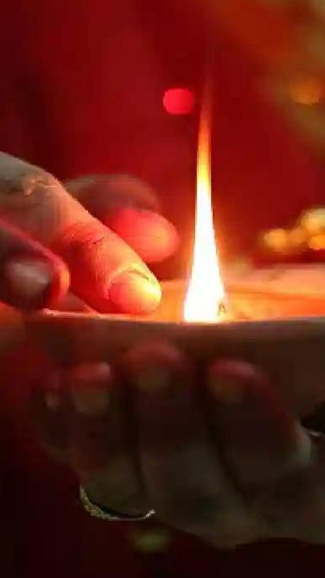 दिवा लावण्यासाठी कोणती वेळ चांगली?