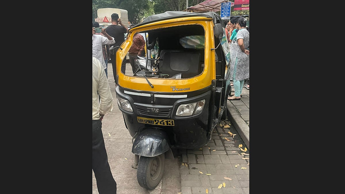 Accident : टेम्पो व रिक्षा अपघातात तरुणाचं मृत्यू; संतप्त नागरिकांचा ...