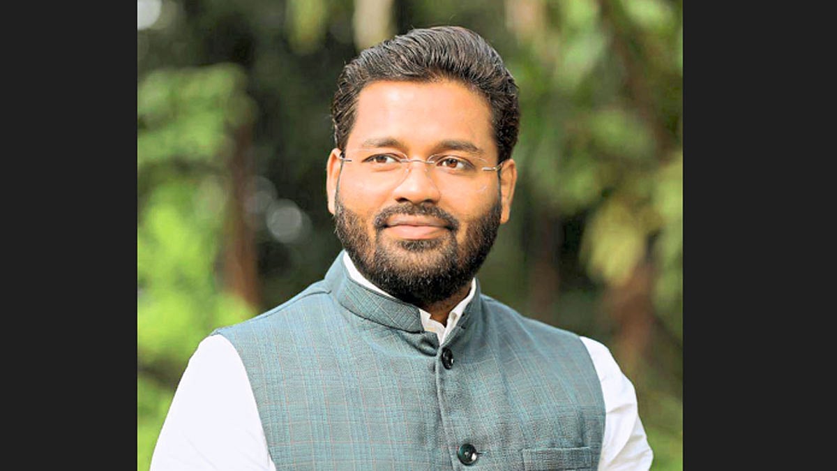 IT Park : सिंधुदुर्गात आयटी पार्कसाठी प्रयत्न - विशाल परब Efforts for ...