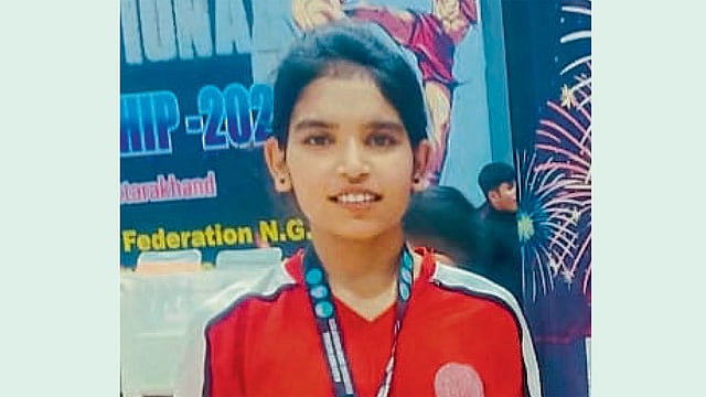 National Kick Boxing Competition : दुःखाचा डोंगर सारून प्रीतीने मिळवले ...