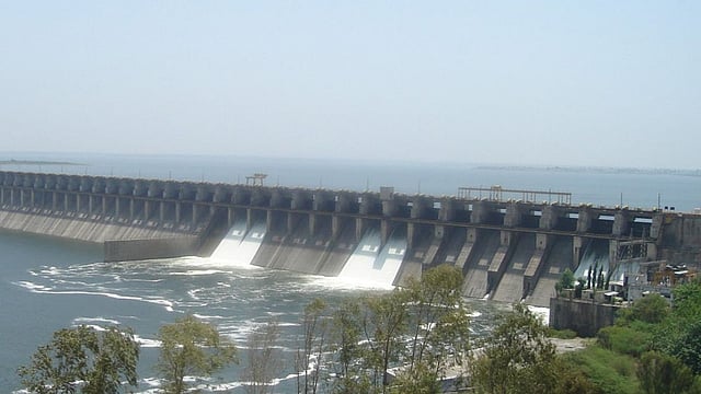 तिलारी धरणाच्या पाणीसाठ्यात झपाट्याने वाढ; दवंडी पिटवून सतर्कतेचा इशारा ...