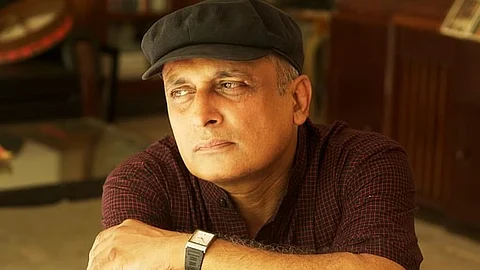 Piyush Mishra Birthday: 'पत्नीला सगळं सांगून टाकलं, म्हटलं आता घटस्फोट ... Piyush Mishra Birthday: 'पत्नीला सगळं सांगून टाकलं, म्हटलं आता घटस्फोट ...
