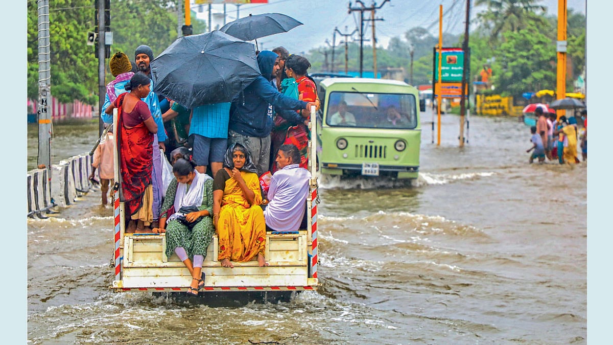 Tamil Nadu Rain : दक्षिण तमिळनाडू अतिवृष्टीमुळे जलमय south tamil nadu ...