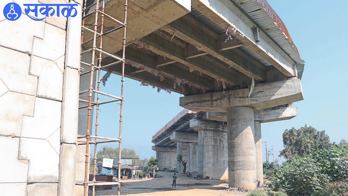 Asoda Railway Flyover: 2 वर्षांतच आसोदा रेल्वे उड्डाणपूलाचे कामही ...