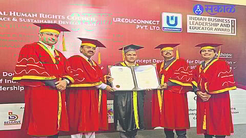 Nilesh Lanke Doctorate: कोरोना काळात केलेल्या कार्याचा हा सन्मान! नीलेश ...