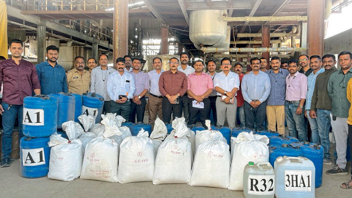 ड्रग्जची साखळी पुणे ते कुवेत... drugs mephedrone chain pune to kuwait ...